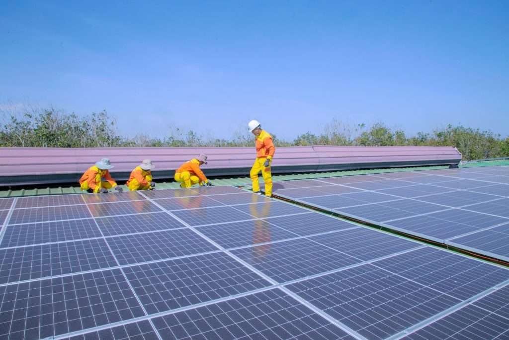 How to Choose the Best Solar Panel Installation Company - WP Pluginsify