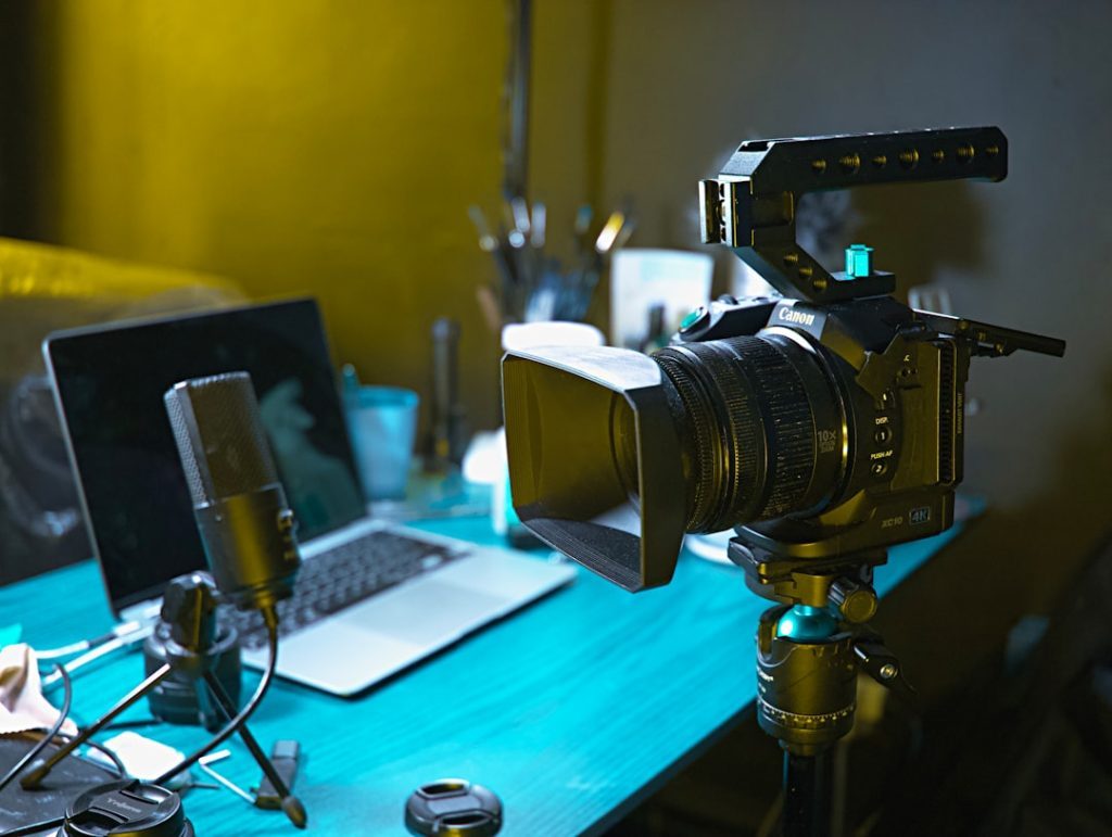 Enhance Your Videos Like a Pro: How AI is Revolutionizing Visual ...
